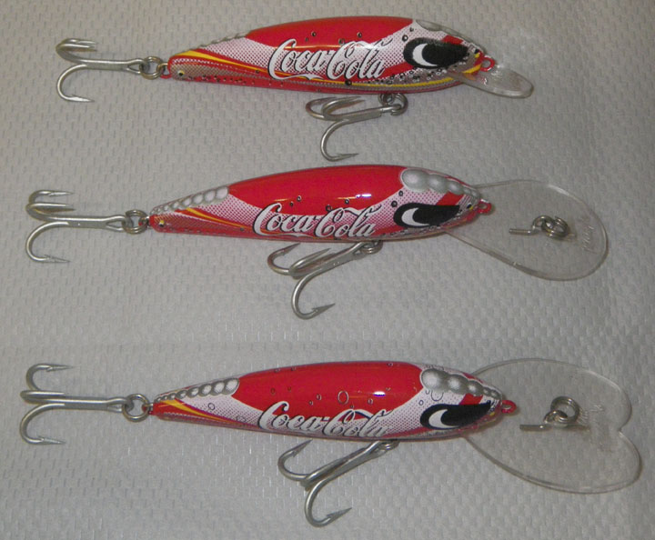 I finally got the full set of Coca~Cola fishing lures made by Reidy's ...