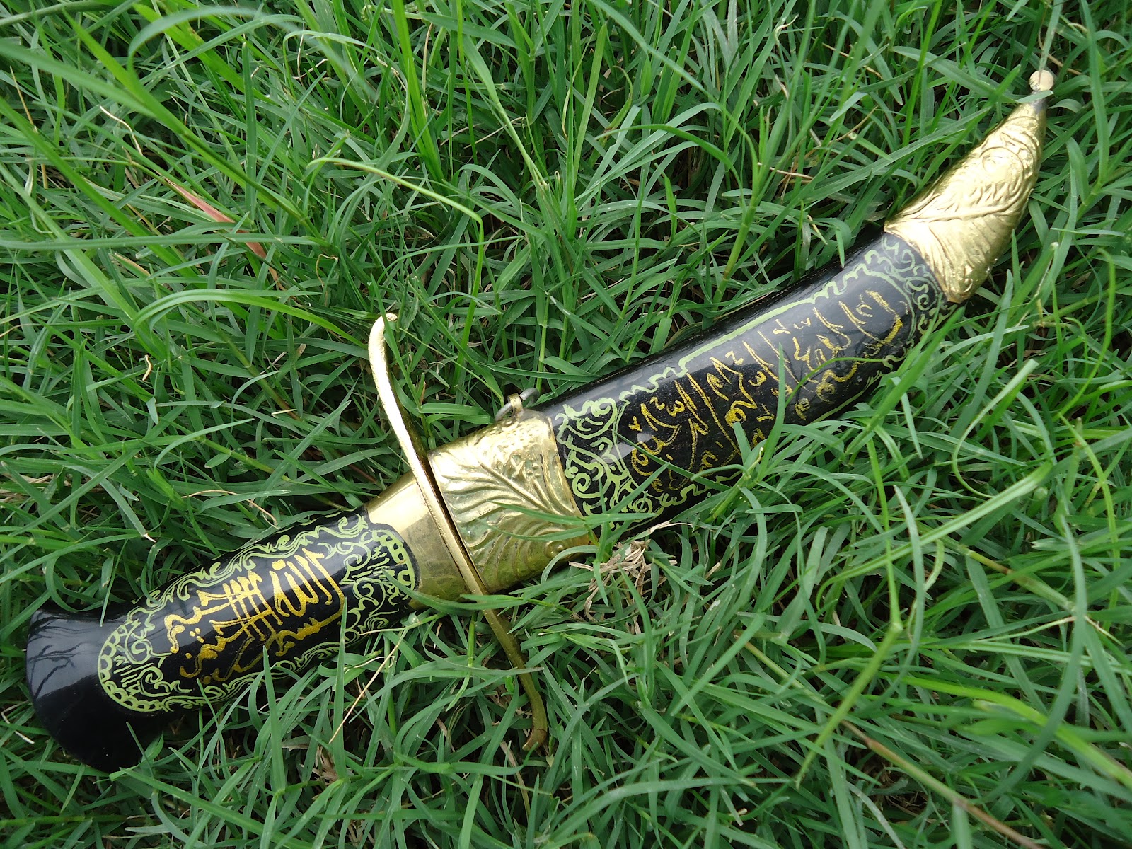 Gudang Antik Bertuah: Belati Tuah Raja