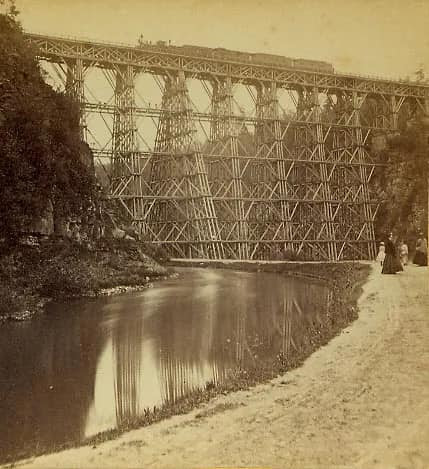 Industrial History: 1852+1875+1903+2017 (NS+CP)/Erie Portage Bridge ...