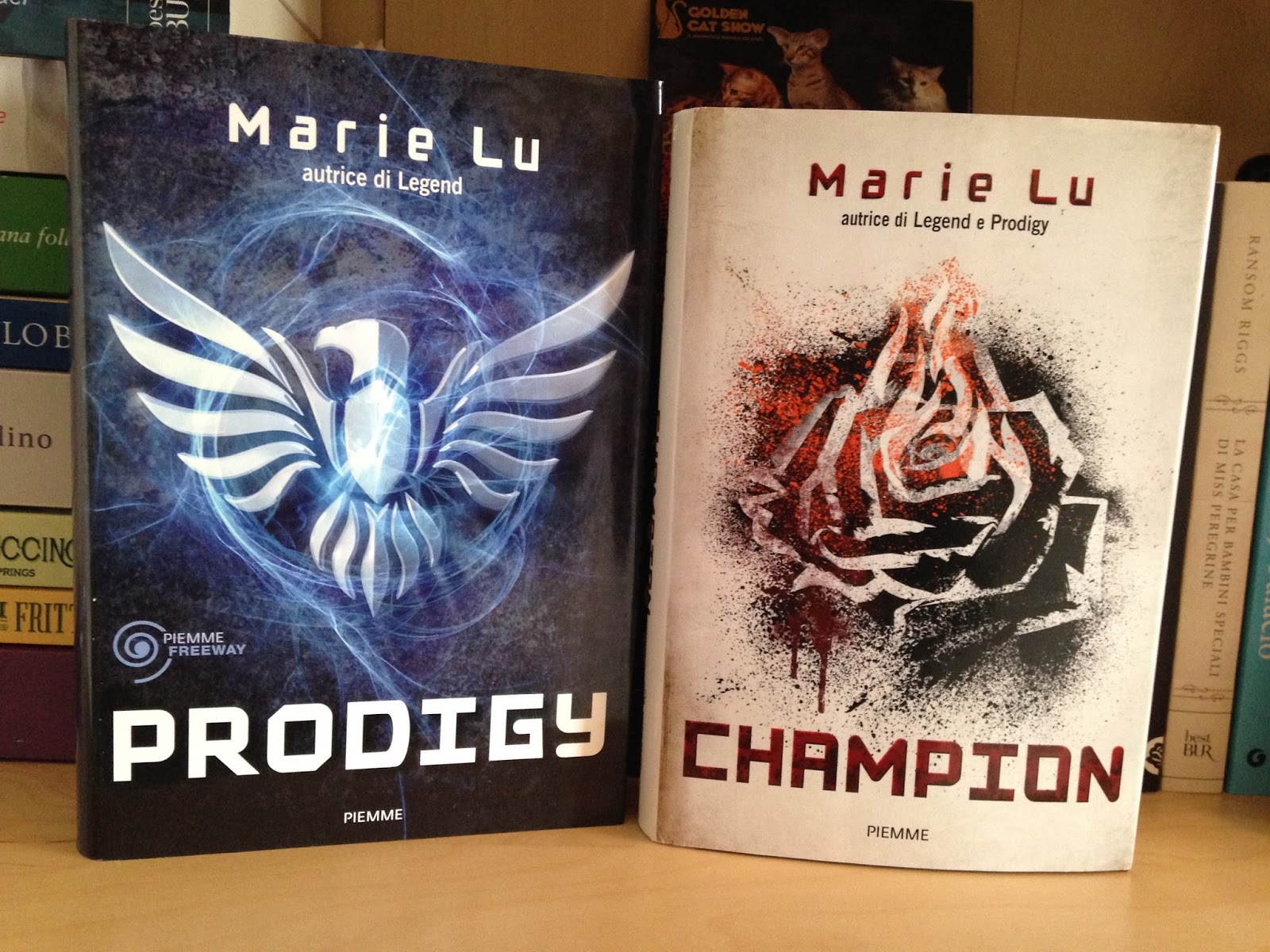 Libri e molto altro: Recensione LEGEND PRODIGY CHAMPION di Marie Lu