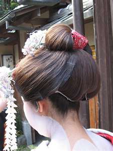 Cool Fashions Hair: Geisha Hairstyles