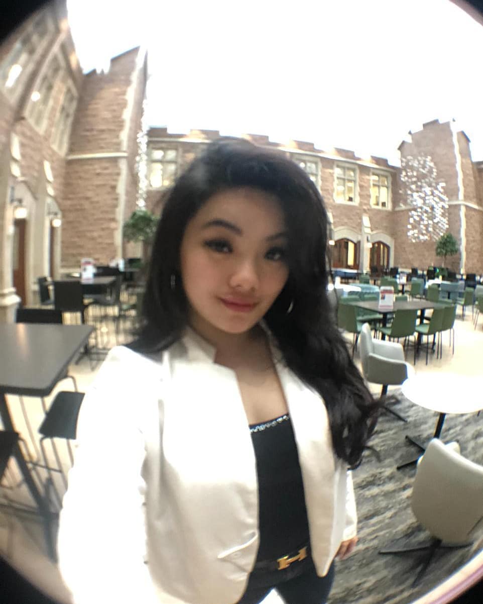 Fakta, Foto dan Profil Hillary Lasut Anggota DPR Termuda Dari Partai ...