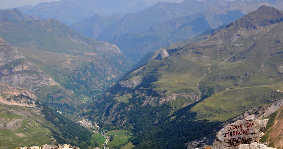 Tour du Marboré, 3009m, depuis le Col de Tentes.
