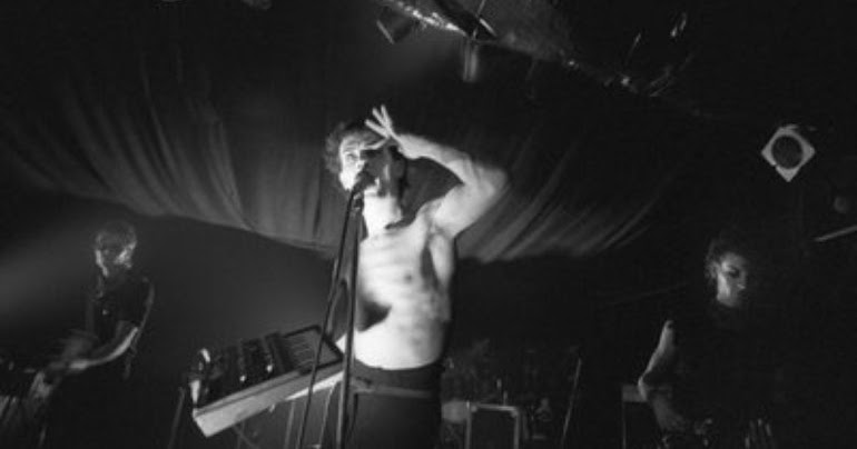 DARK CIRCLE ROOM: Bauhaus - Lorre, Delft, Netherlands - 25.11.1981 (Flac)