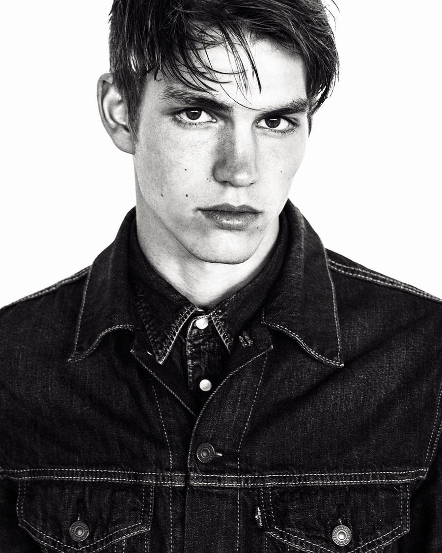 Adam Kai by Wolfgang Tindle | Homotography