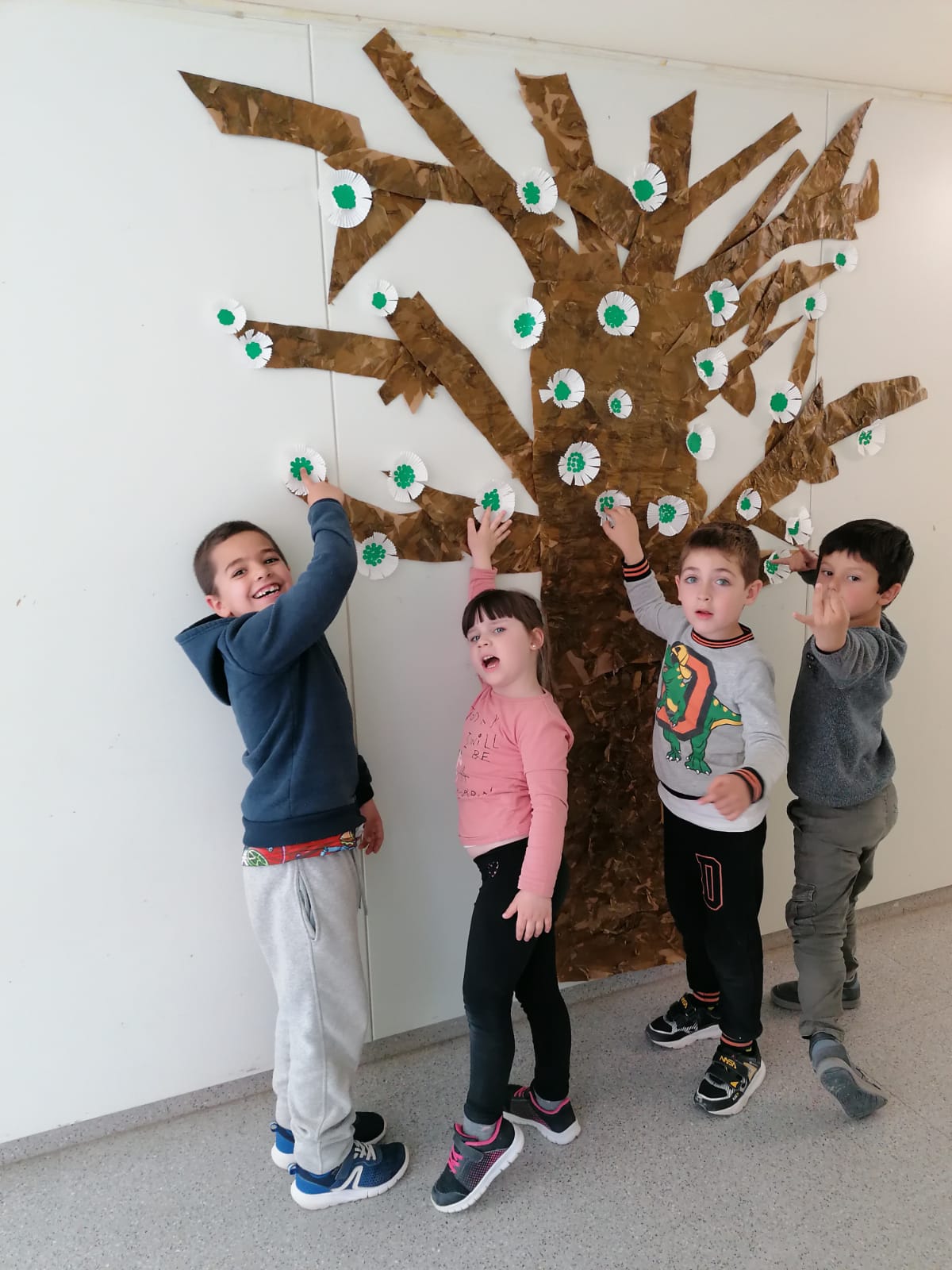 Bloc d'Educació Infantil: LA PRIMAVERA P4-P5A