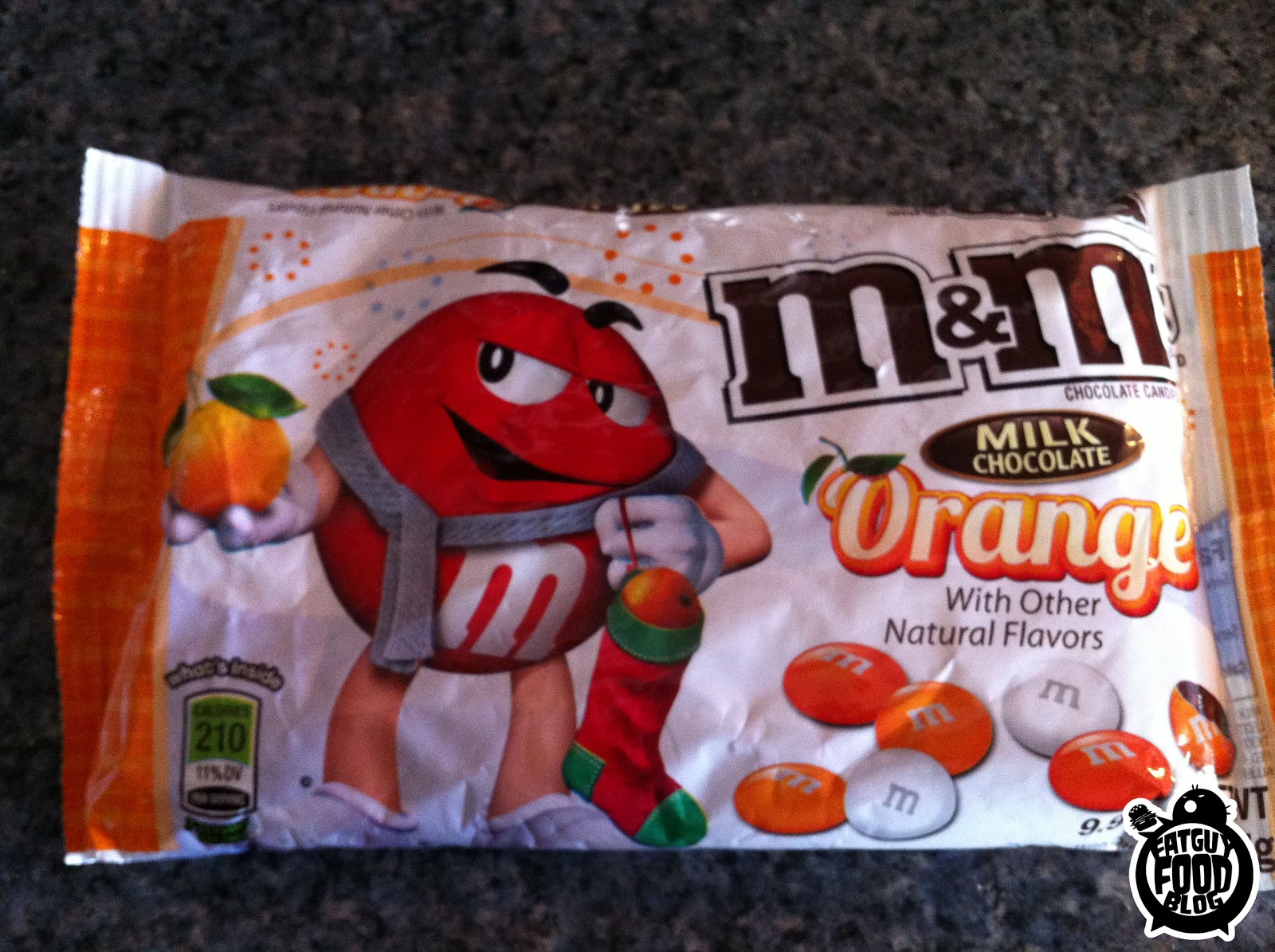 FATGUYFOODBLOG: White Chocolate Peppermint & Orange M&M's, a Christmas ...