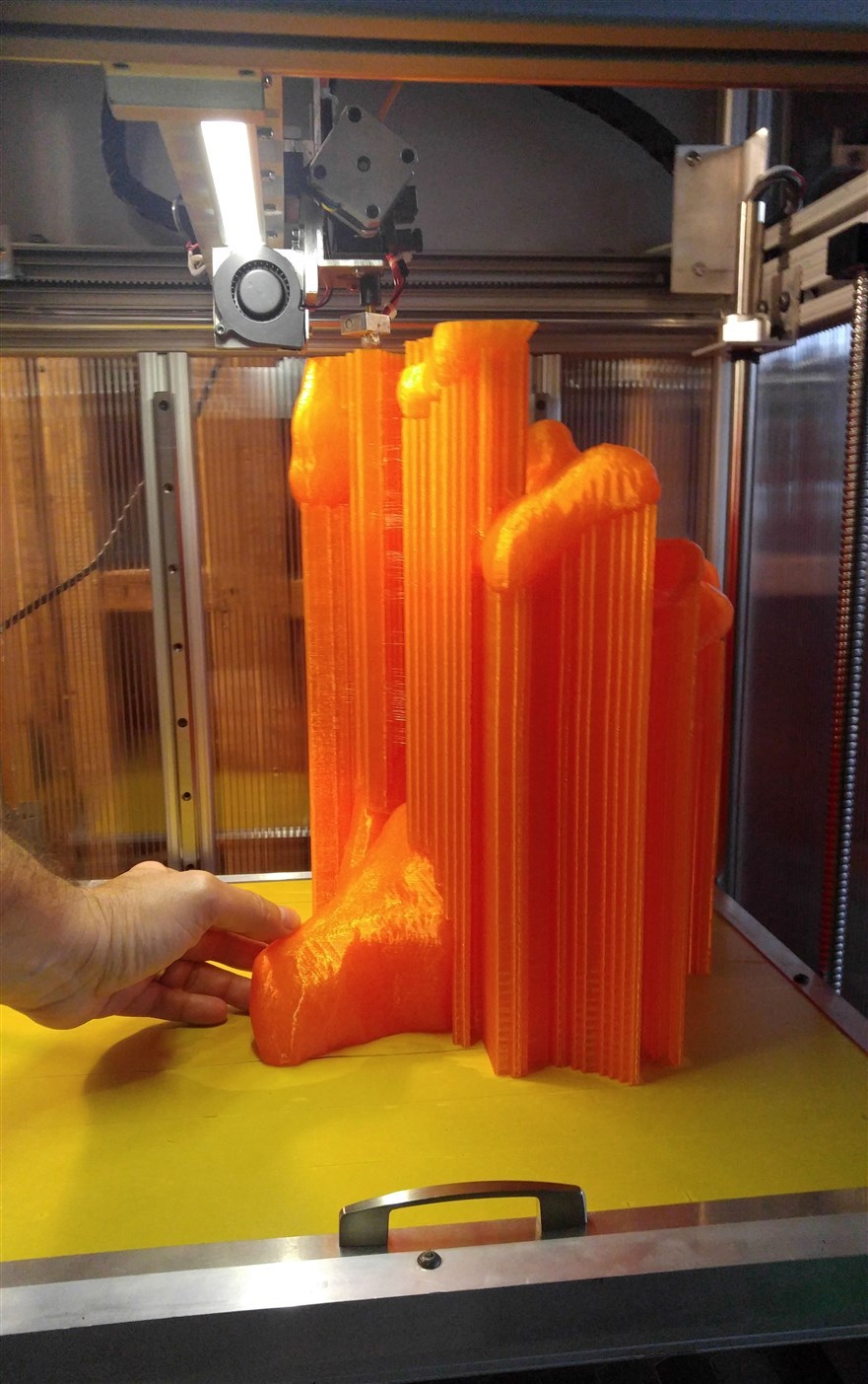 DIY 3D Printing: Large scale 3D printed sculpture with RoboSculptor