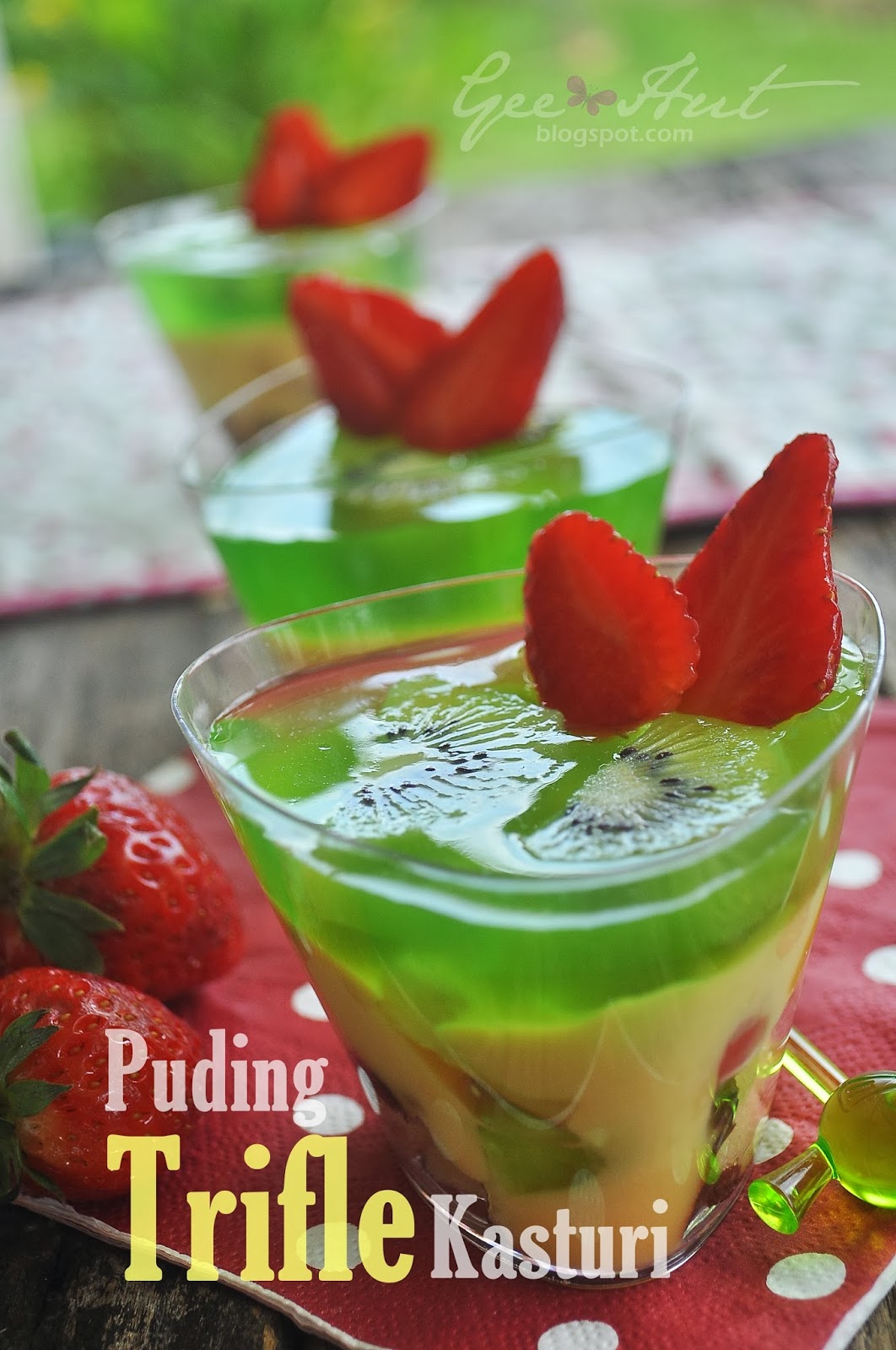 GeeHut: Puding trifle kasturi