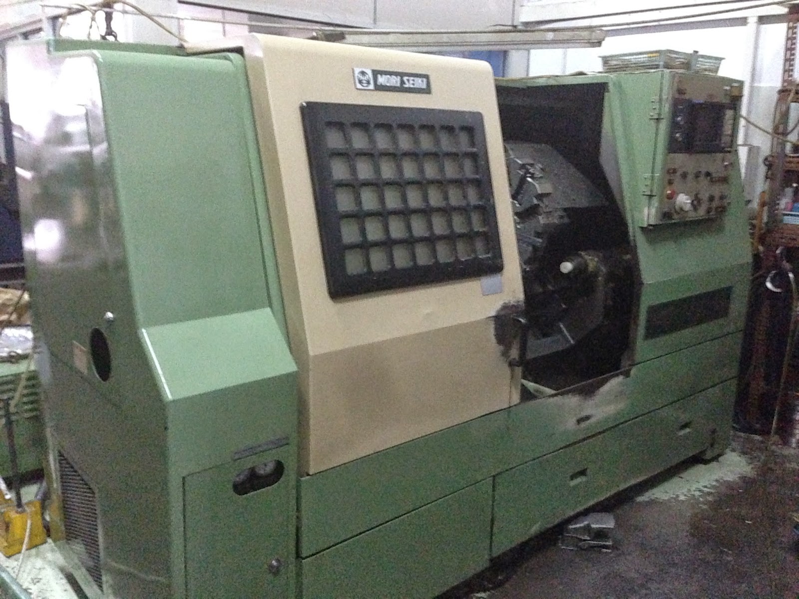 USED AND NEW CNC MACHINE IN SINGAPORE: "MORISEIKI " JAPAN USED CNC LATHE
