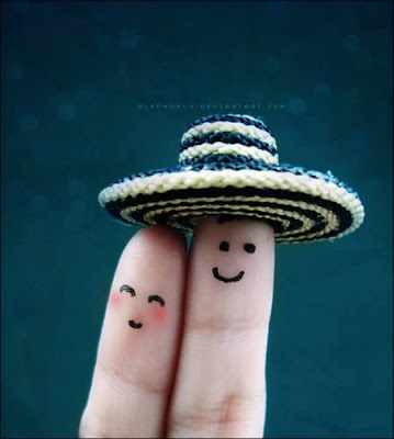 Woot! Finger Tips: Cute finger art!
