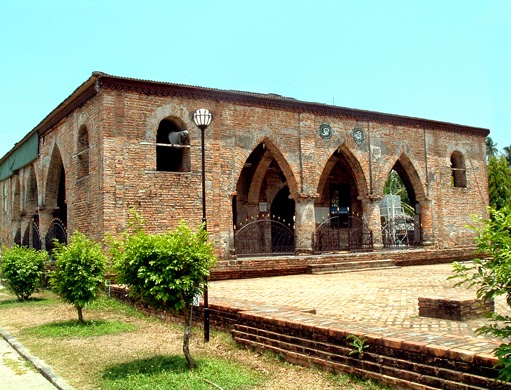 SMILE OF THAILAND: KRUE SE MOSQUE ,PATANI THAILAND