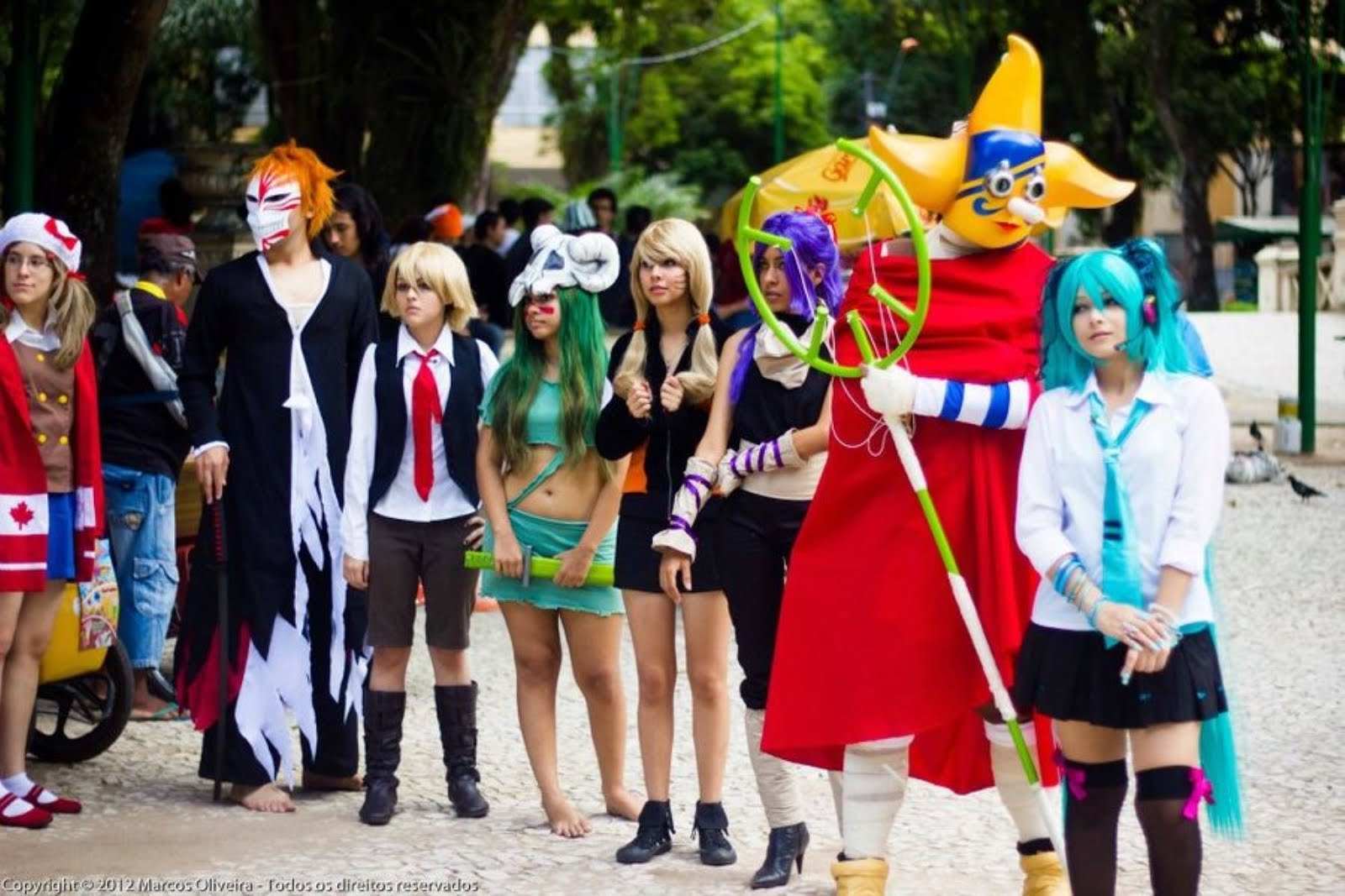 cosplayers