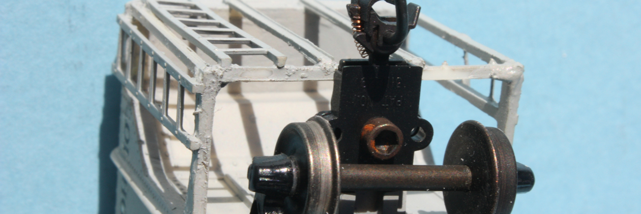 modeling the SP: A B&O wagon-top covered hopper