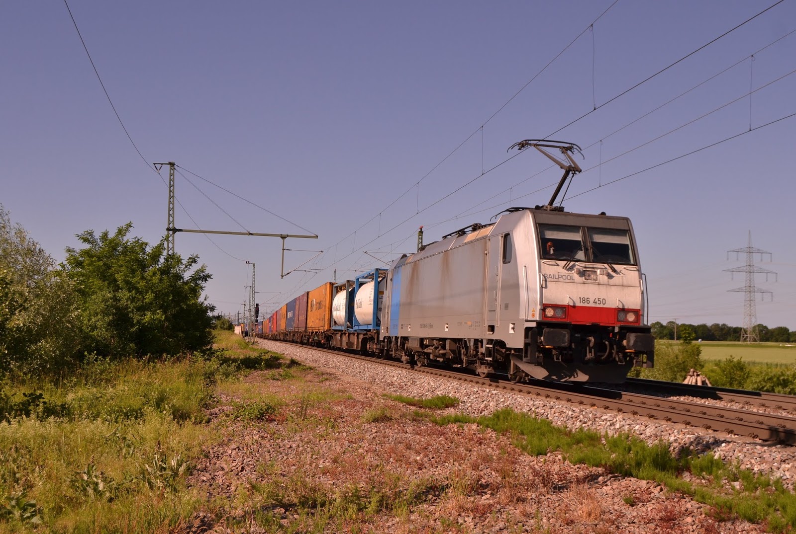 LA PASSION DU TRAIN: Allemagne Rheintalbahn le 8-06-2019 par Tarek