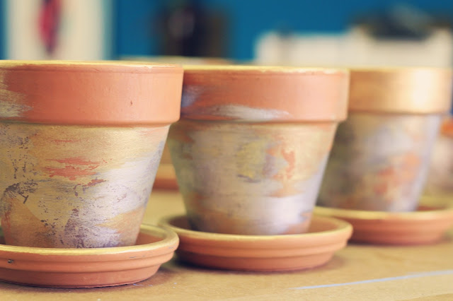 sassafras: paint your pots gold :: diy
