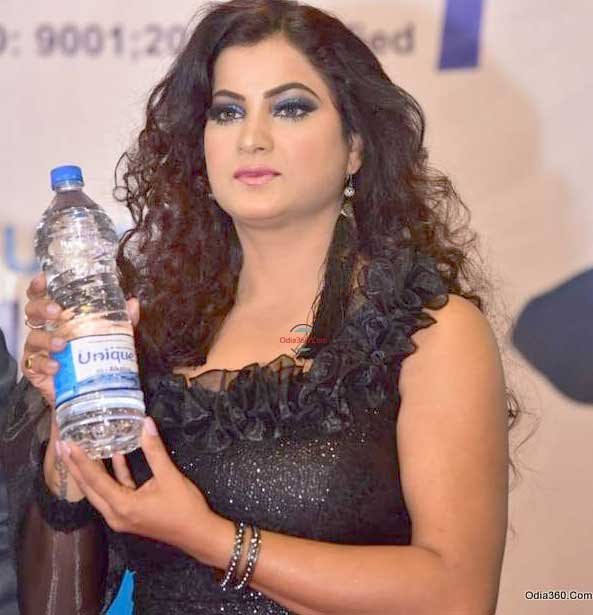 Bidusmita Dash Mantry Hot Sexy Odia Actress Real Life Picturesphotosimageswalls