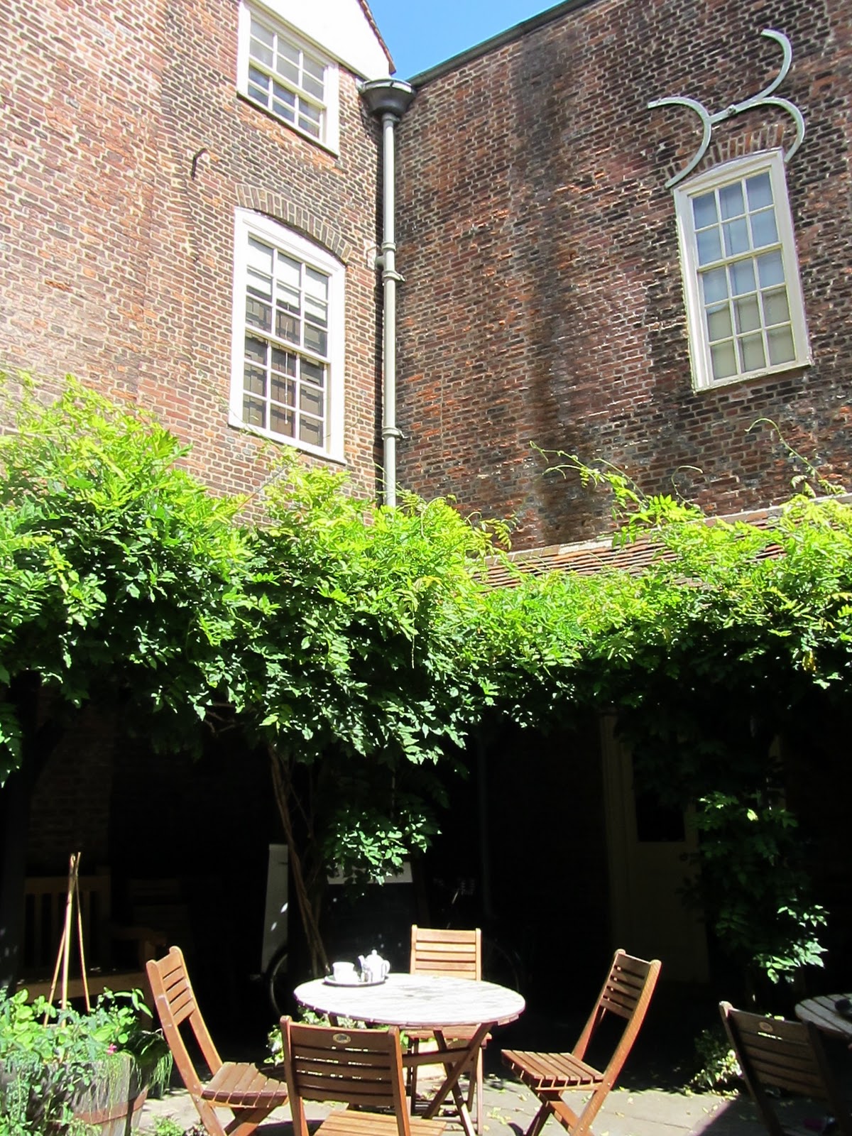 Miss Immy's London: Sutton House, Hackney