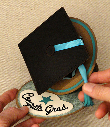 Needles 'n' Knowledge: Grad Cap 3D Easel Card