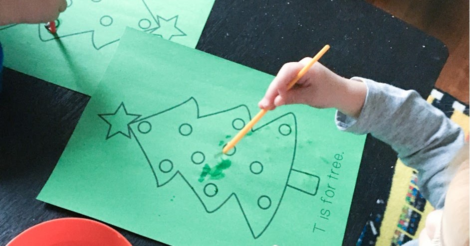 Toddler Tuesday: Christmas Tree Water Painting | Live, Laugh, I LOVE ...
