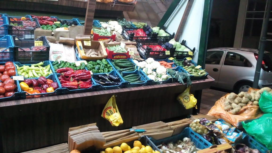 A Trip to the Grocery Store in Greece - Come Shop with Me