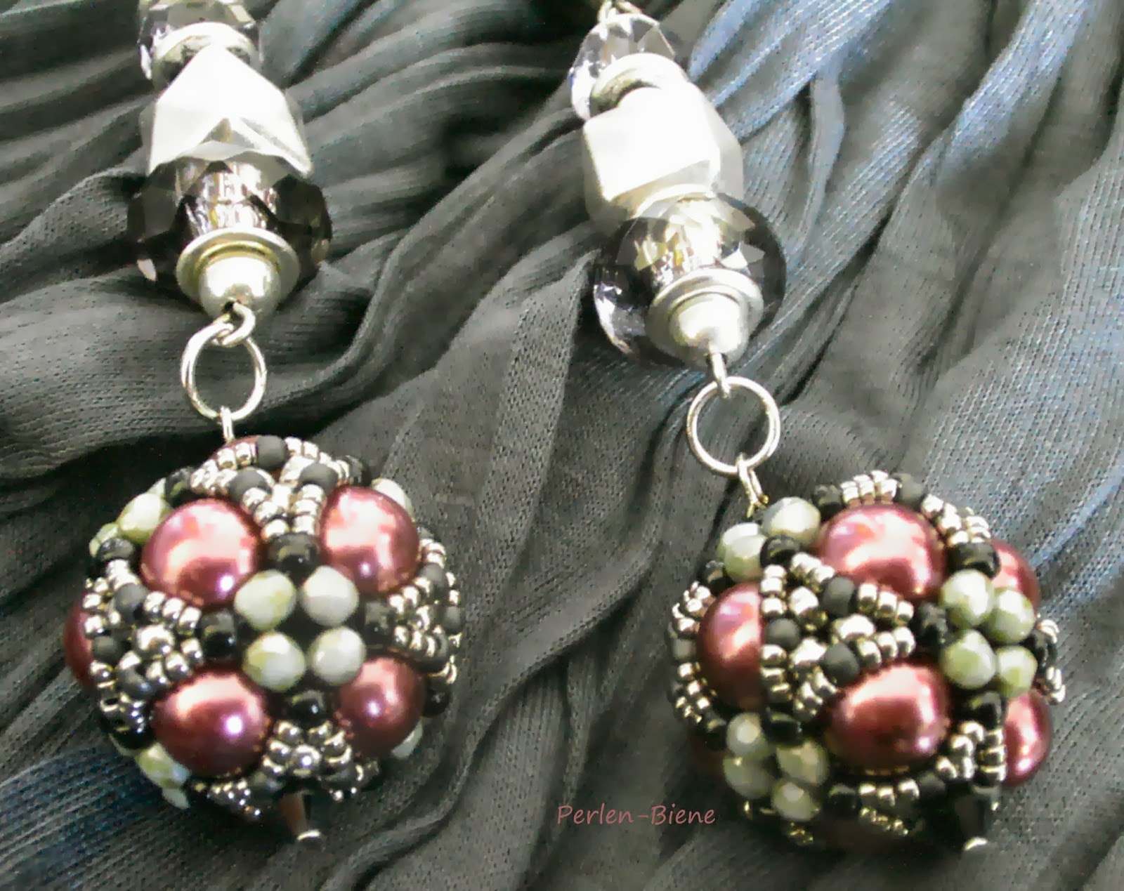 Perlen-Biene: Oktober 2013