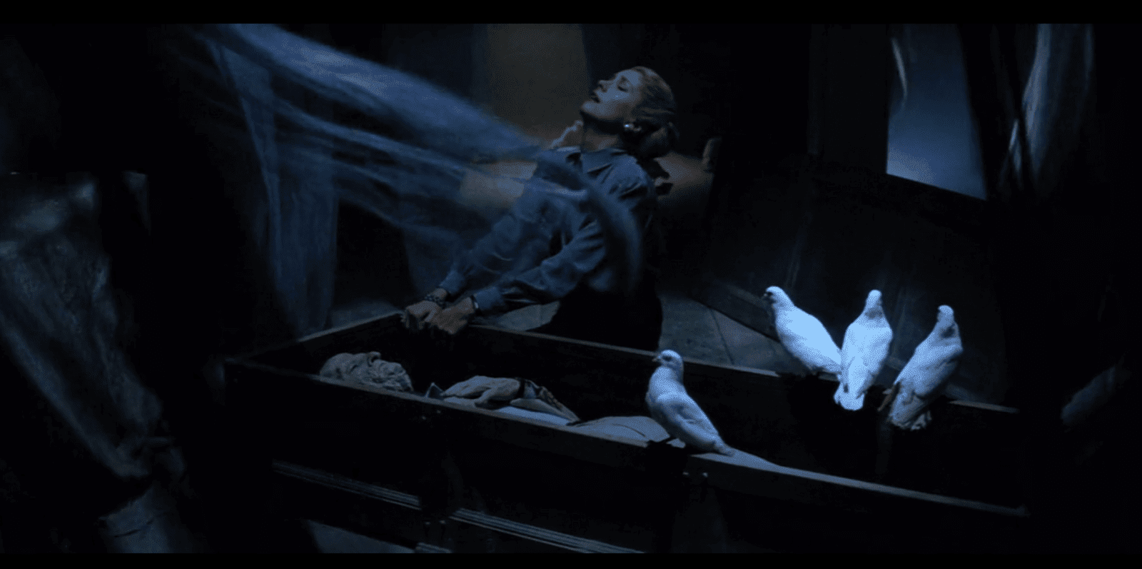 Movie Review: The Hunger (1983) | The Ace Black Movie Blog