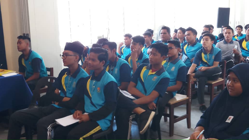 Laman Bahasa Melayu SPM: PROGRAM MOTIVASI DIRI PELAJAR TING 5 SMK SERI ...