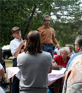 Forsythbiz: Mountain Country Auctions with Rick Findley a lot of fun!
