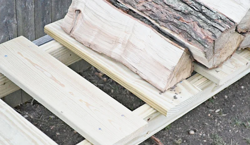 How to Make a DIY Log Holder