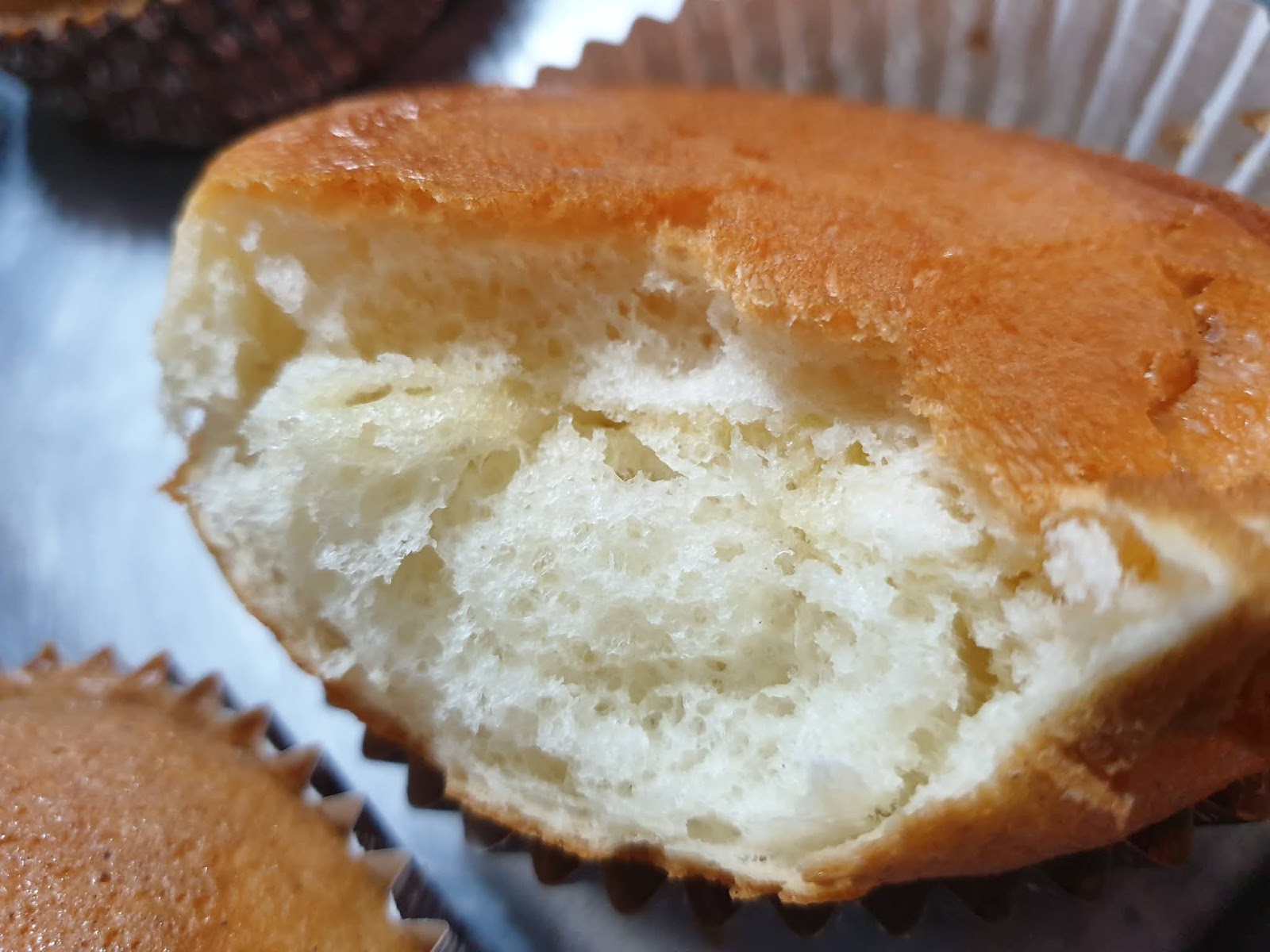 ZULFAZA LOVES COOKING: Mexican bun aka roti boy aka papa roti aka roti kopi