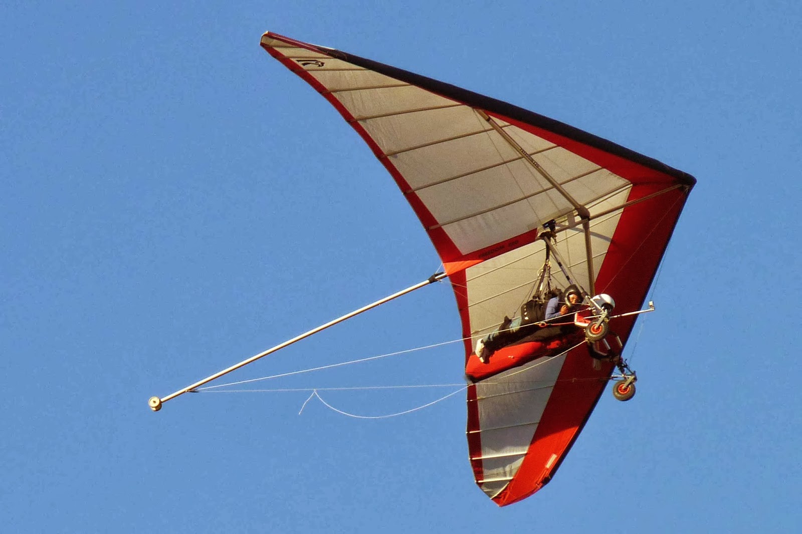 Sky Gliding-Ala delta en Castellón