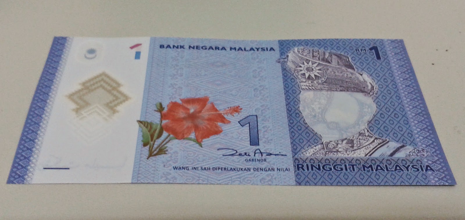 Badai Mencak Kelambit Biru: Note Seringgit Polimer Baru yg Unik , Tiada ...