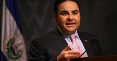 Compartiendo mi opinión: Tony Saca es el referente de la derecha ...