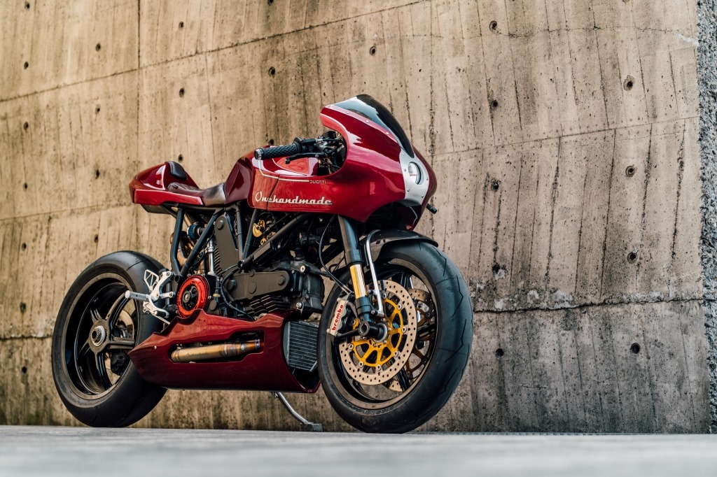 MH900-ENDLESS - RocketGarage - Cafe Racer Magazine