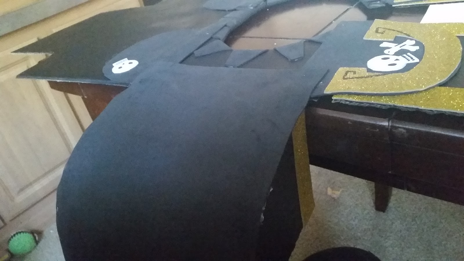 Geeky Mom Extraordinaire : Manolo Sanchez Costume from The Book of Life