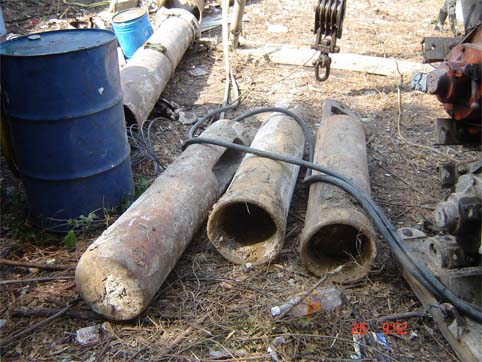 Pedgrammer: โปรเจคบ้านเลขที่ 45 : ตอนที่ 6 งานฐานราก การตอกเสาเข็ม เทคาน เทพื้น และตั้งเสาบ้าน ...