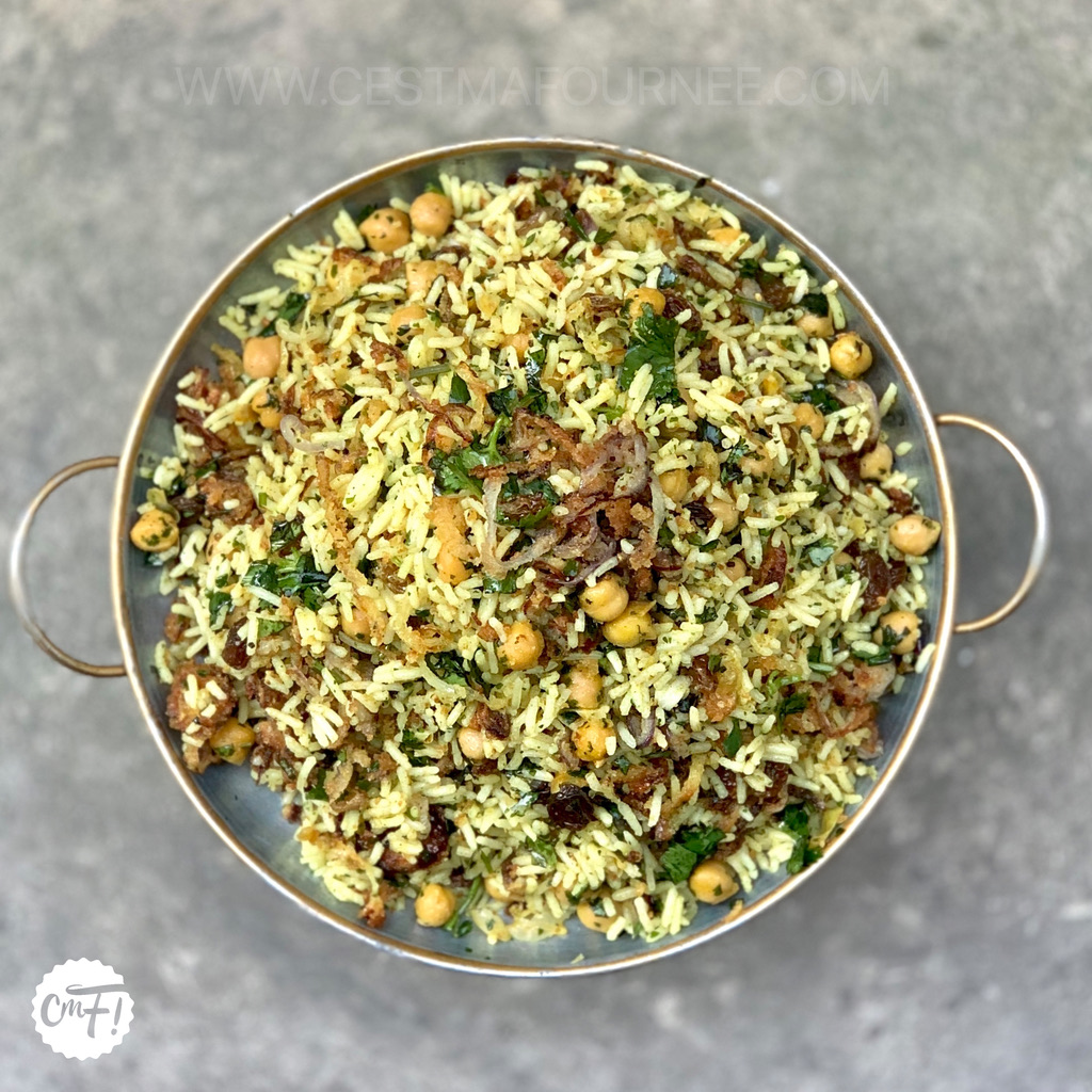 Riz basmati et riz sauvage aux pois chiches, raisins secs et herbes de ...