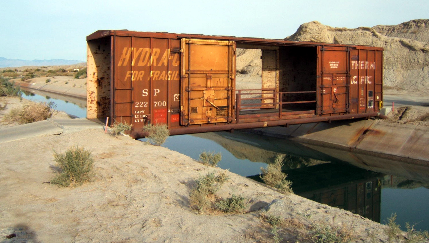 Just A Car Guy: old Milwaukee Road railroad boxcars that have been ...