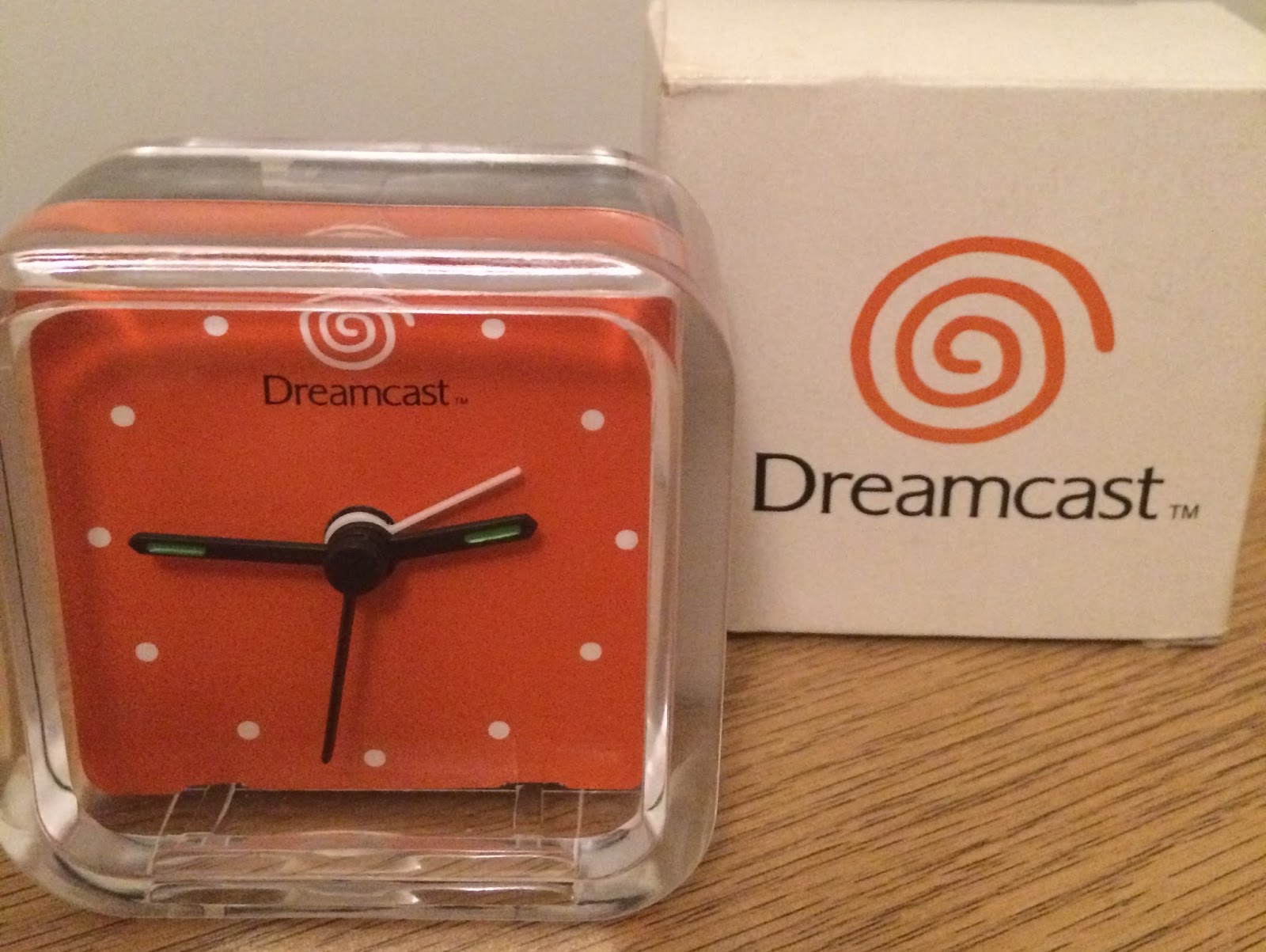 The Dreamcast Junkyard: The NTSC-J Dreamcast Alarm Clock