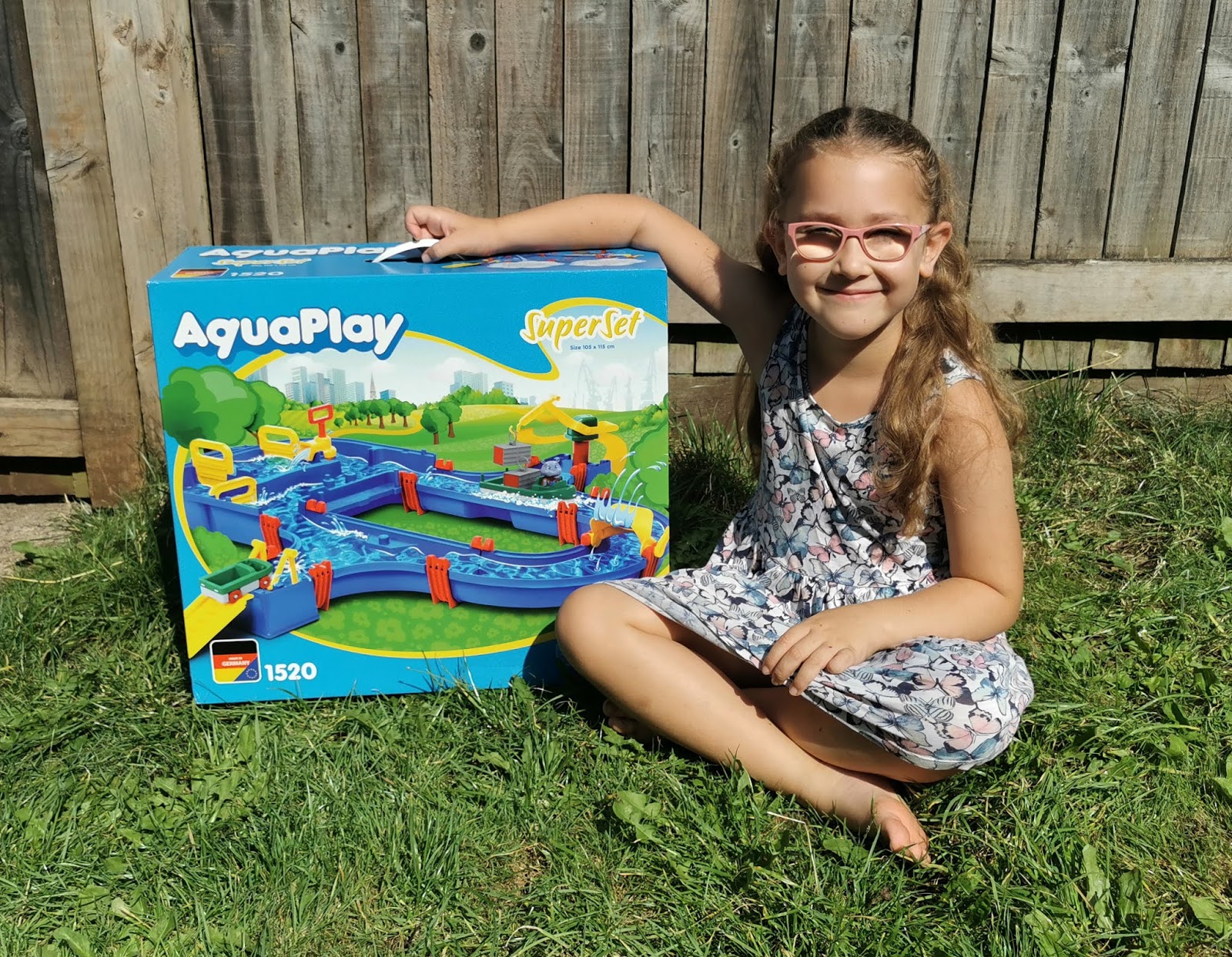 Tantrums To Smiles: Smoby Aquaplay Superset **REVIEW**