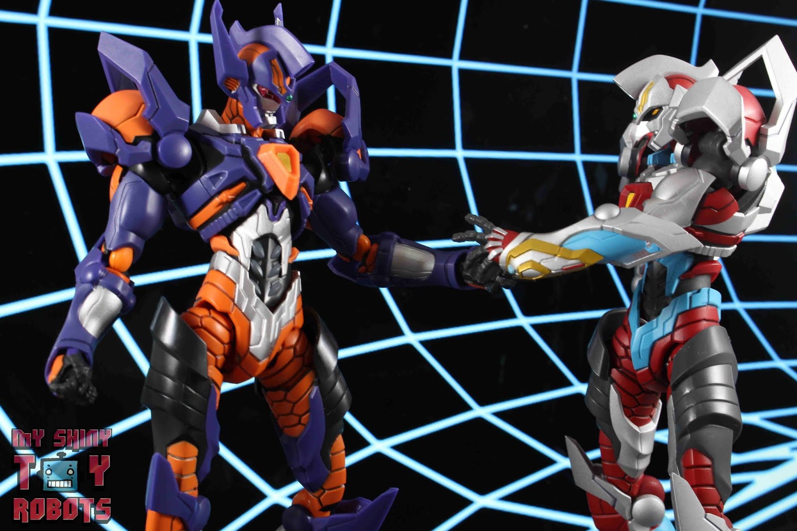 My Shiny Toy Robots: Toybox REVIEW: Figma Gridknight