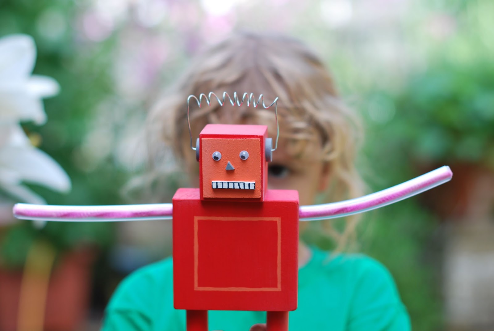 monkey&robot: The most beautiful wooden robot in the world...ever?