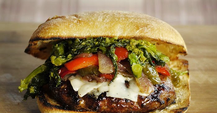 Food Hunter's Guide to Cuisine: The Italian Sausage Burger