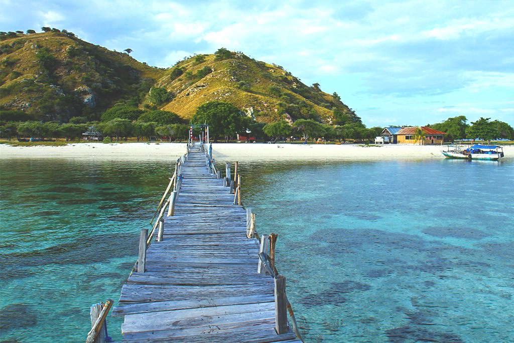 Kenapa Dinamakan Pulau Lombok? Ini Dia Jawabannya Rasa Penasaranmu | √ ... Kenapa Dinamakan Pulau Lombok? Ini Dia Jawabannya Rasa Penasaranmu | √ ...