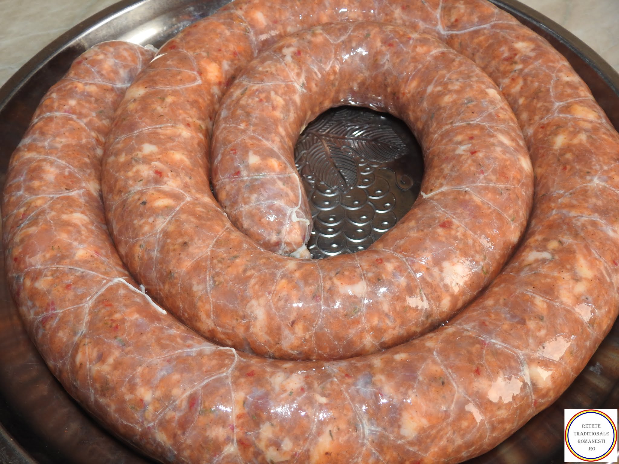 Carnati de casa reteta | Retetetraditionaleromanesti.ro