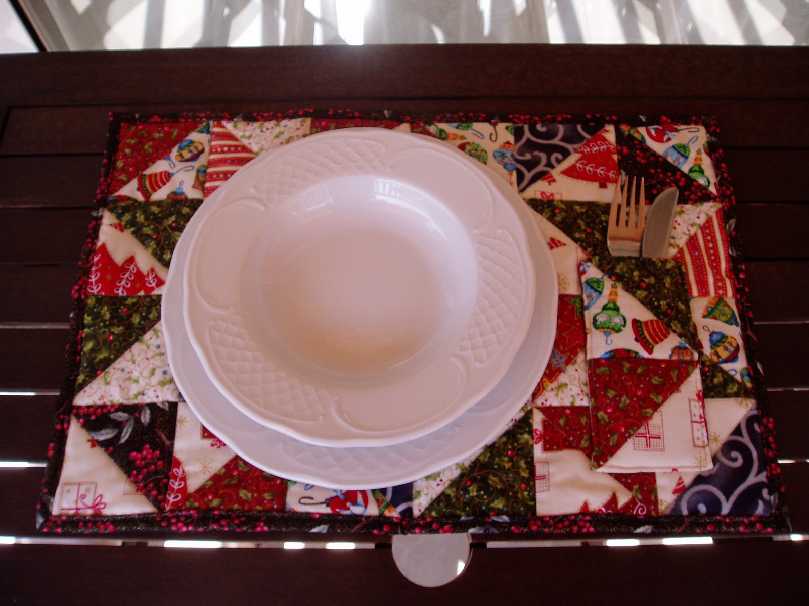 EL COSTURERO DE TERESA: MANTELITO INDIVIDUAL PATCHWORK