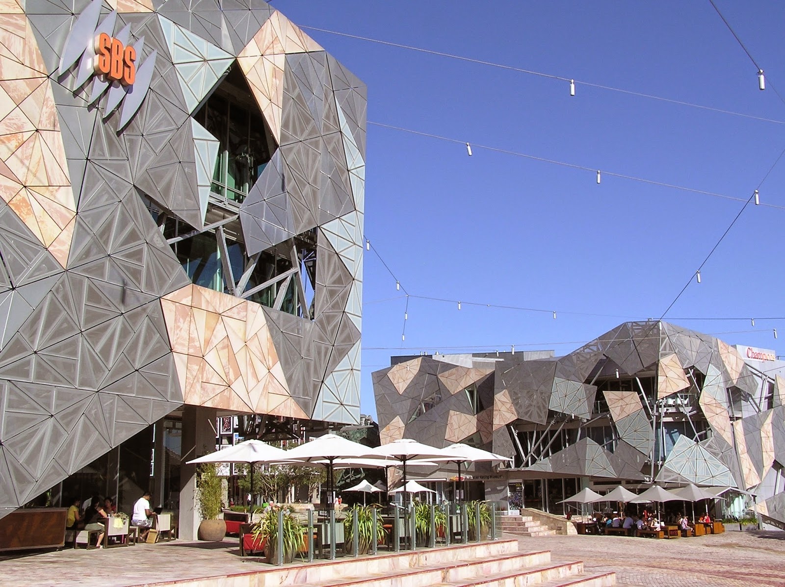 Federation Square ~ Arquitectura asombrosa