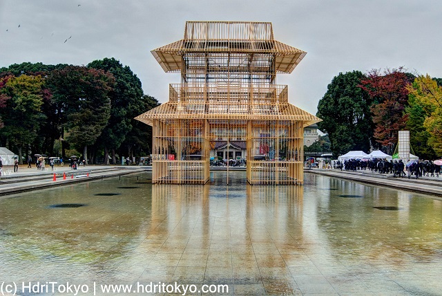 HdriTokyo: Large Two Storied Gate Appears at the Fountain Pond in Ueno Park