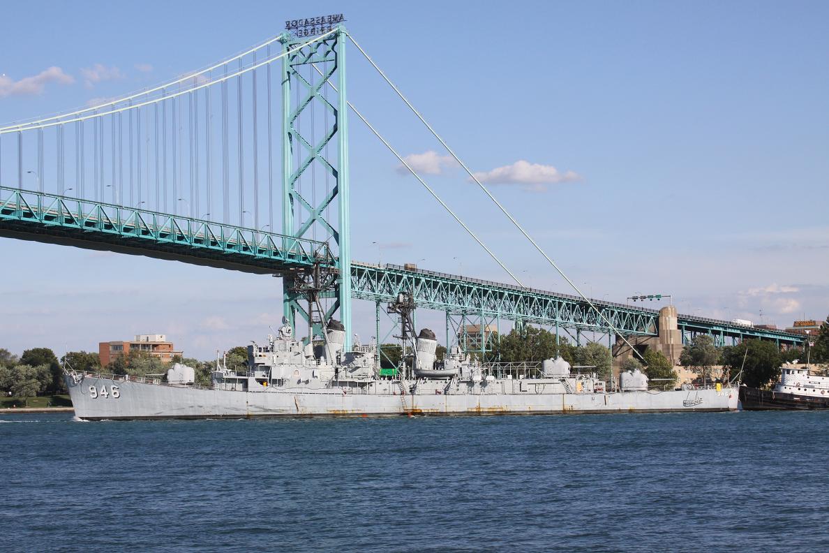 Michigan Exposures: The USS Edson Comes Up the Detroit River